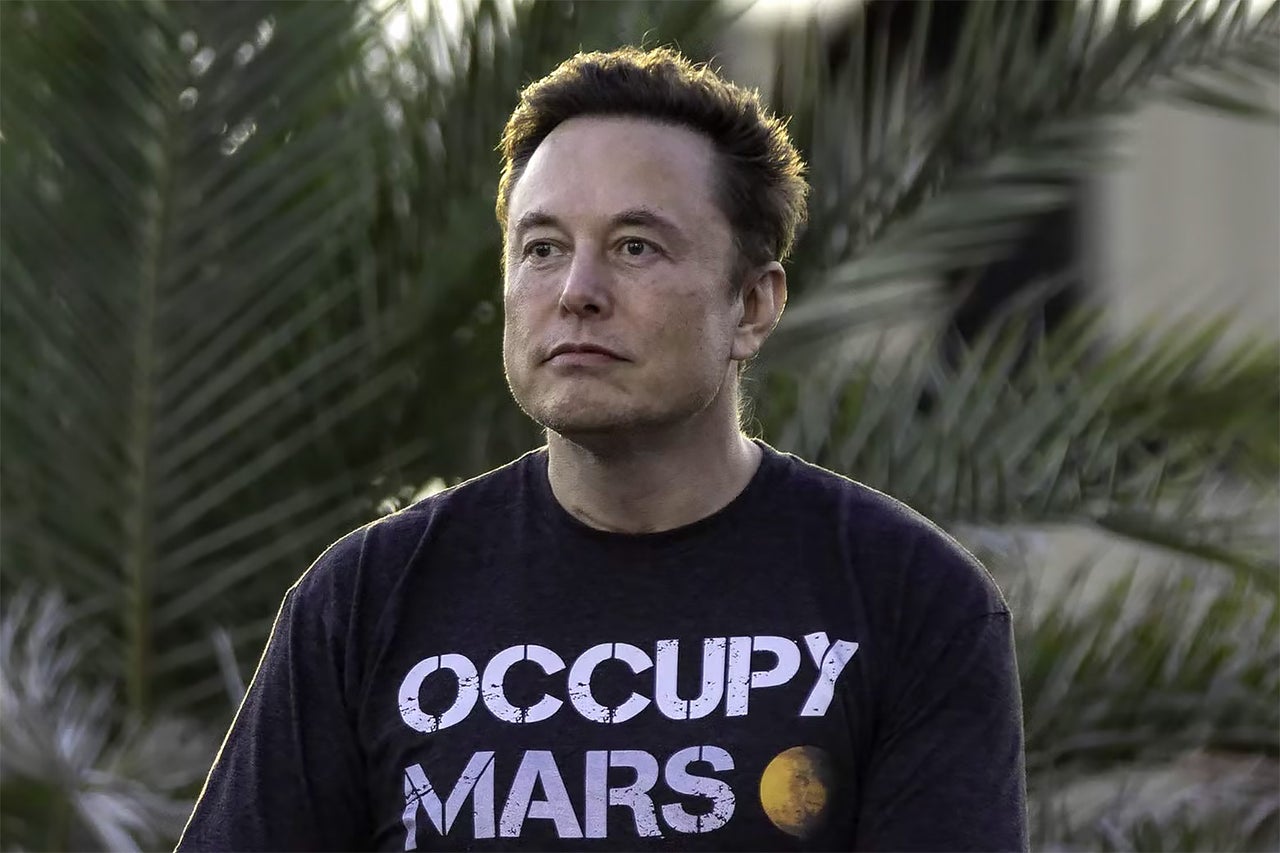 Elon Musk says he’ll buy Twitter after all. Four theories why.