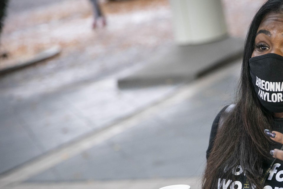 Rep.-Elect Cori Bush wore a Breonna Taylor mask. Some Republicans ...