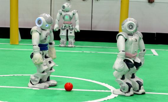 Mind-controlled artificial limbs: Could a robotic leg make the World ...