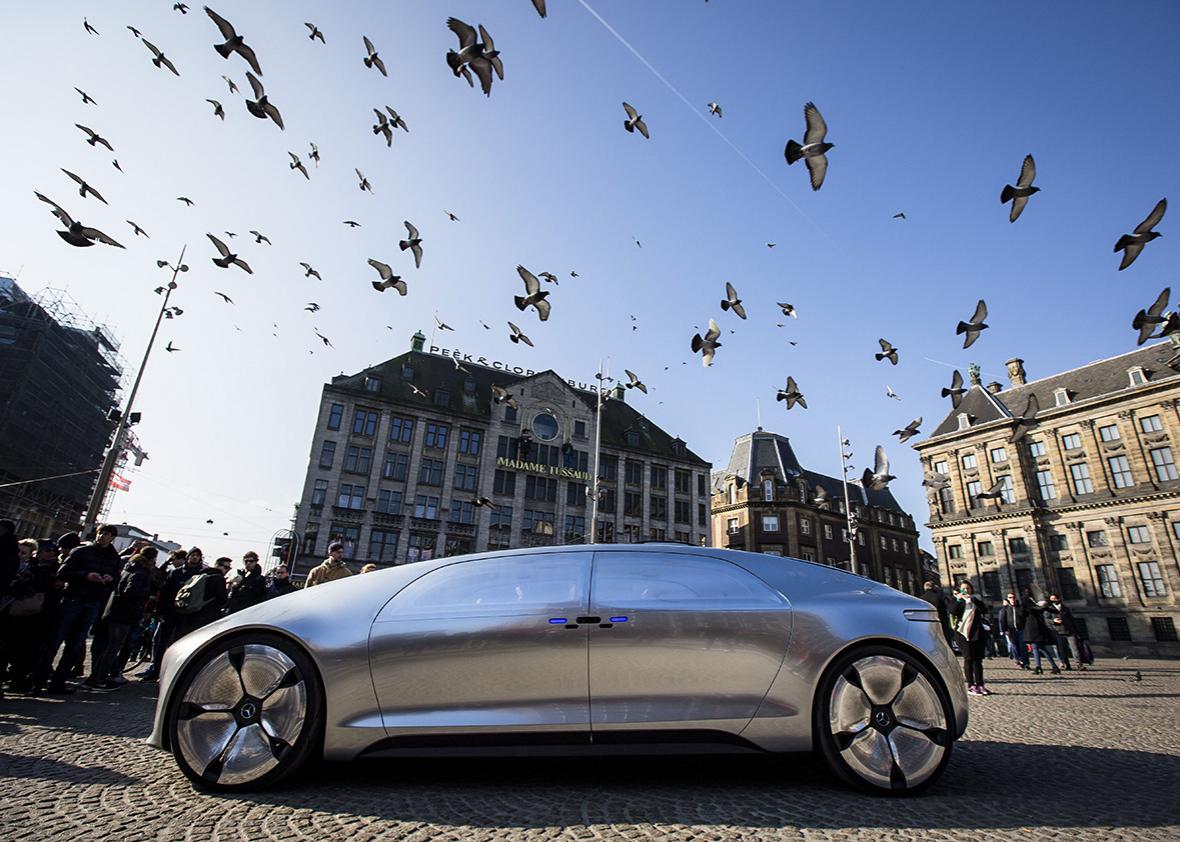 A cheat-sheet guide to self-driving cars’ key players, debates, and pop ...