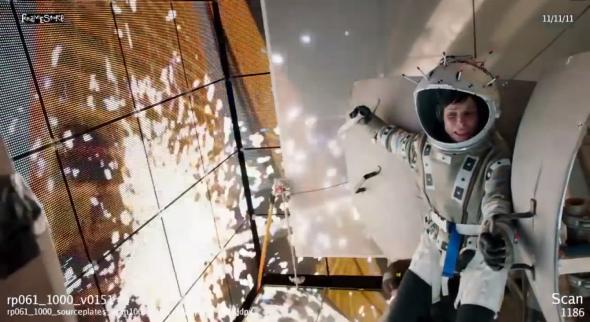 How they made Gravity: Behind-the-scenes video shows the pioneering ...