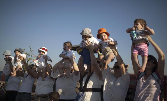 How women-friendly is it for Israel to pay for IVF if women are ...