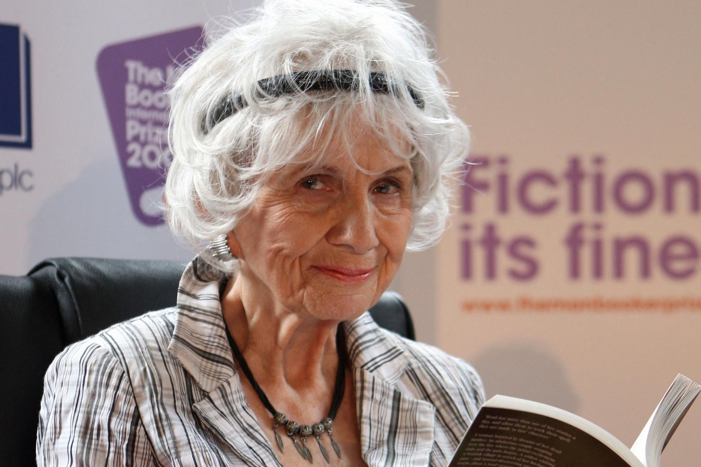 Alice Munro sexual-abuse revelations: One story offers a key.