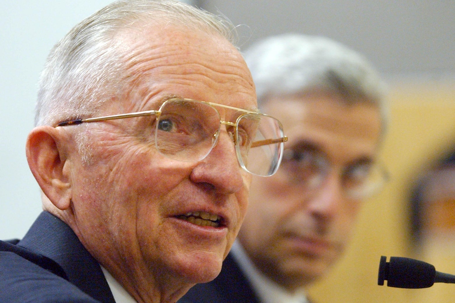 Here are some of the people to whom Ross Perot has given 3-foot ...