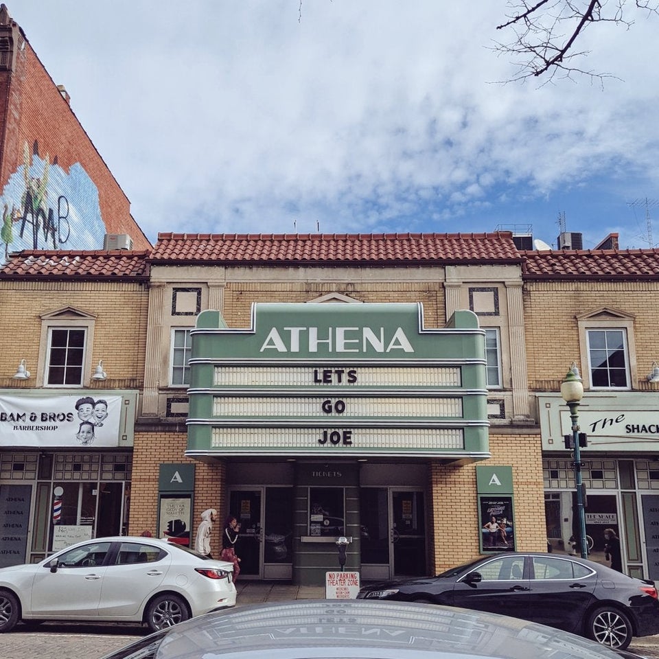 Joe Burrow's hometown: How Athens, Ohio is holding up in the lead-up to ...