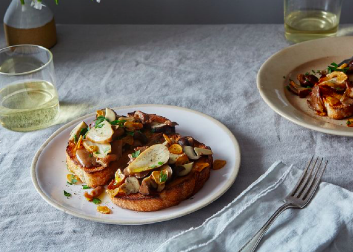 Slow cooked mushrooms, setas confitadas, are low maintenance.