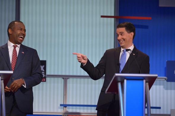 Scott Walker, Hillary email zinger: Respectable.