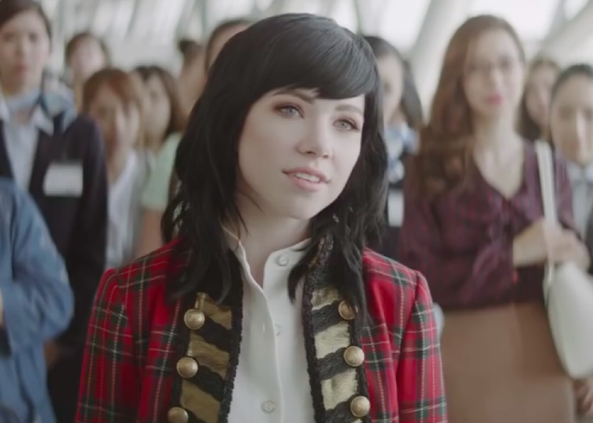 Carly Rae Jepsen's Japanese shampoo commercial is adorable (VIDEO).