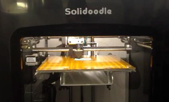 Solidoodle 4: Testing the home 3-D printer.