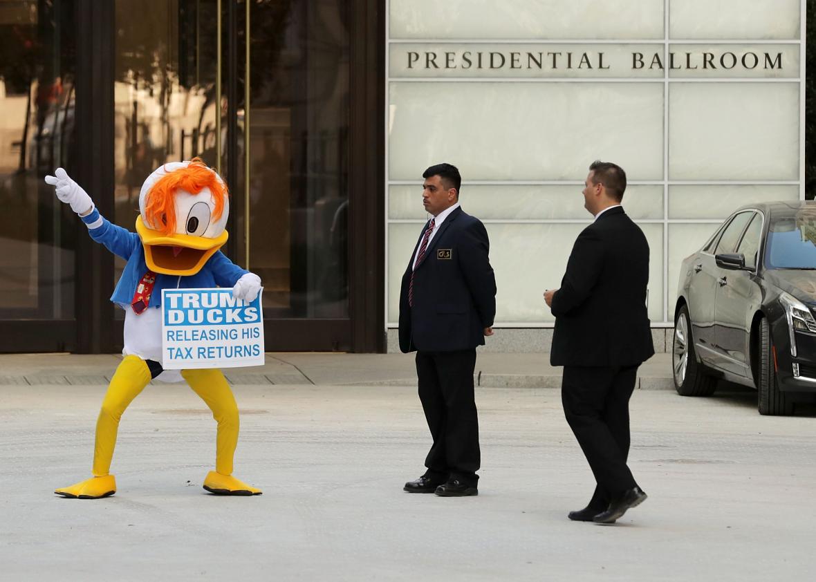 Today’s Trump Apocalypse Watch: Still in scary territory.