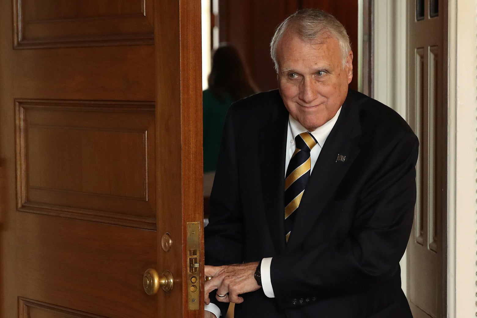 Jon Kyl resigns from John McCain's seat in the Senate.