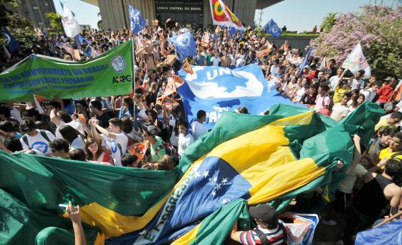 Brazilian central bank strike: workers want wages to cover inflation