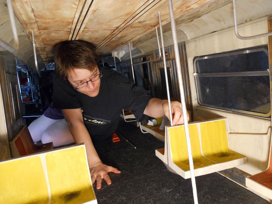 Lori Nix diorama photography: Creating post-apocalyptic, tiny dioramas.