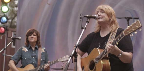 Indigo Girl Amy Ray on appearing on Transparent.