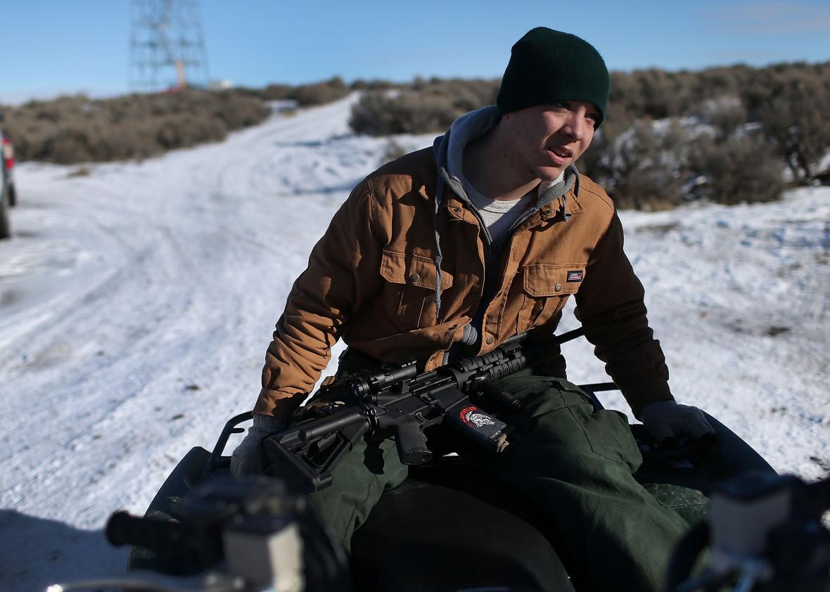 Armed Oregon occupiers steal, destroy federal property on Malheur ...