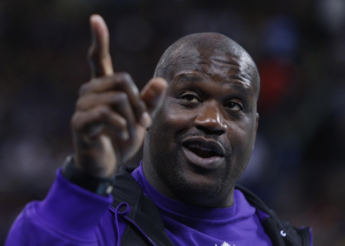 Shaquille O'Neal recreates Teyana Taylor's "Fade" dance moves (VIDEO).