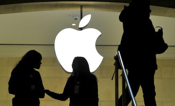 Apple Store trademark: Retail outlets become Apple’s latest patent.